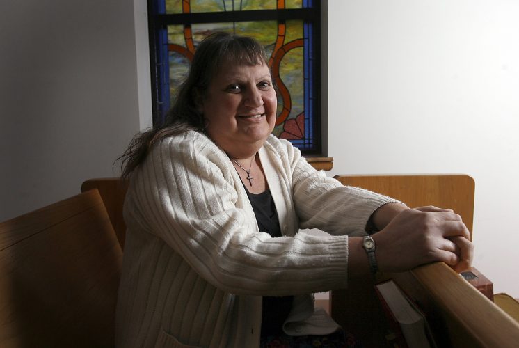 Kansas transgender activist Stephanie Mott dies at 61; governor calls ...